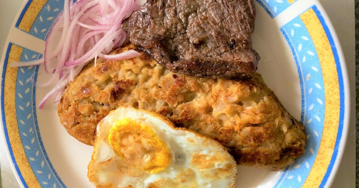 Tacu Tacu (Omelete de Feijão e Arroz) | Receitas Umami | Umami | Sobre ...